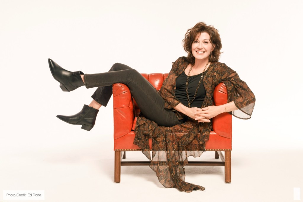 Amy Grant’s Return: How a Room of 45s and a Bicycle Crash Became The Me ...